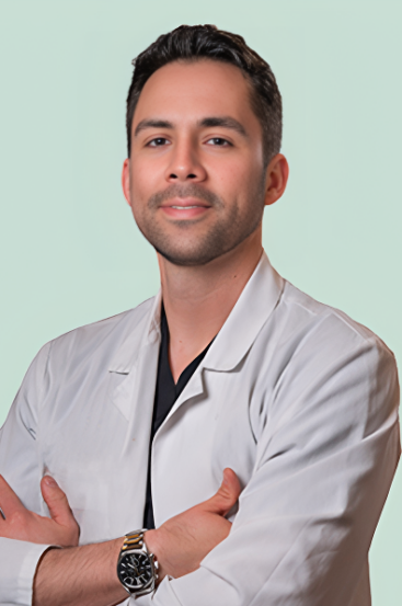 Dr. Diego Vivar M. - WAM Center en Santiago